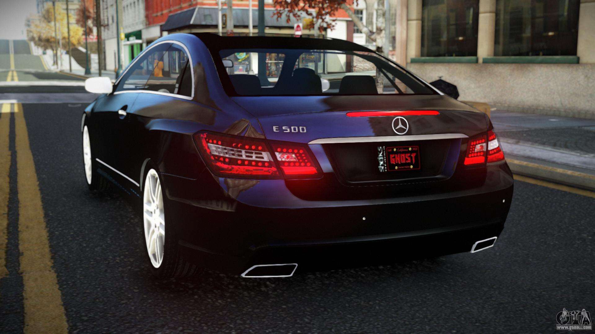 Mercedes-Benz E500 Qowi for GTA 4